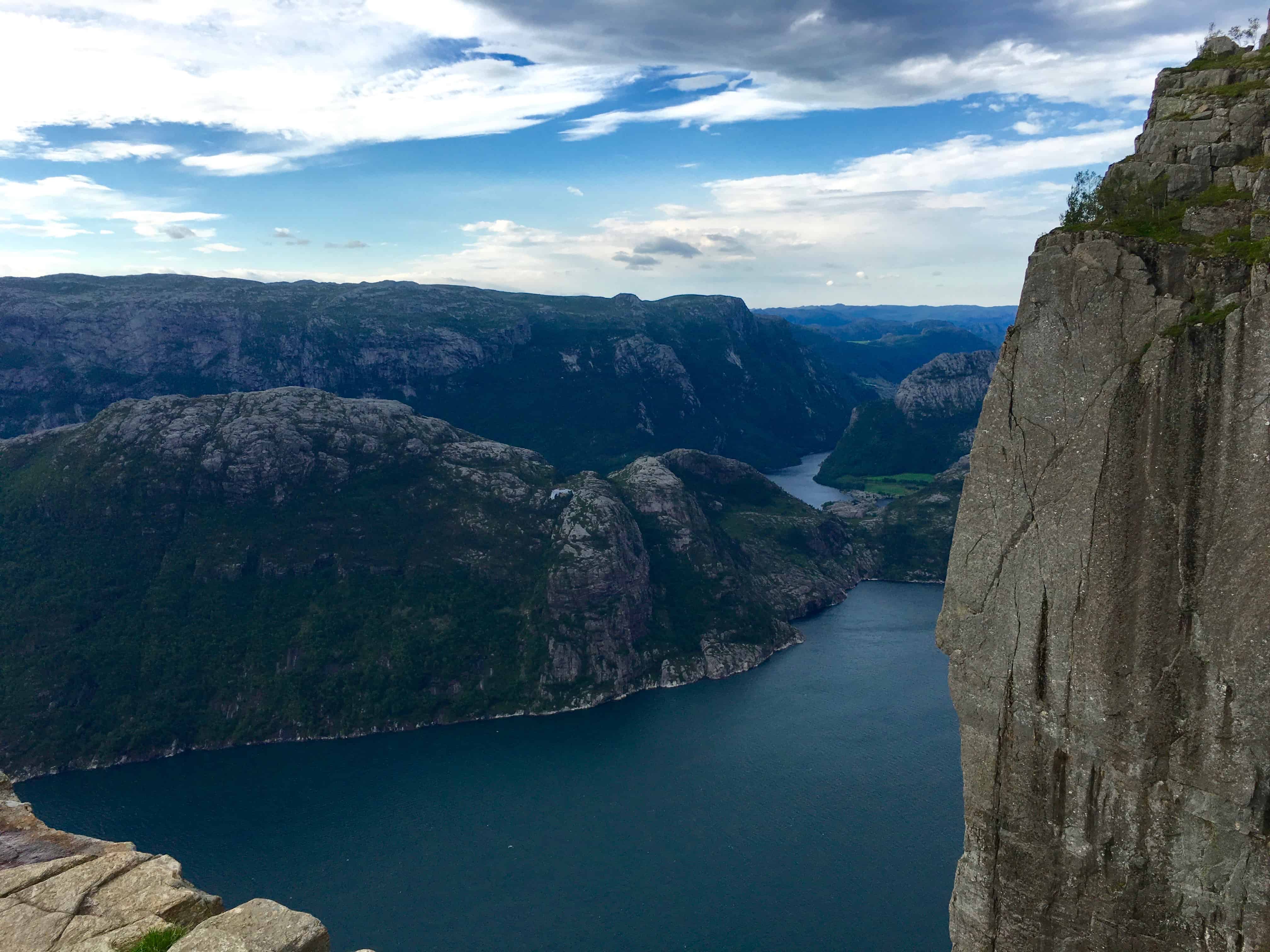 Hiking to Pulpit Rock - A Leg-Stretching Introduction To Norway's Fjord ...